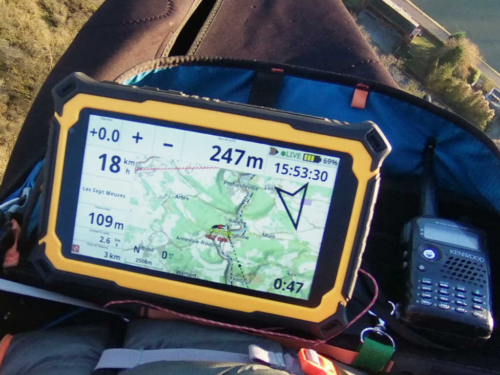AIR³ for Paragliding - Ideal navigation GPS instrument